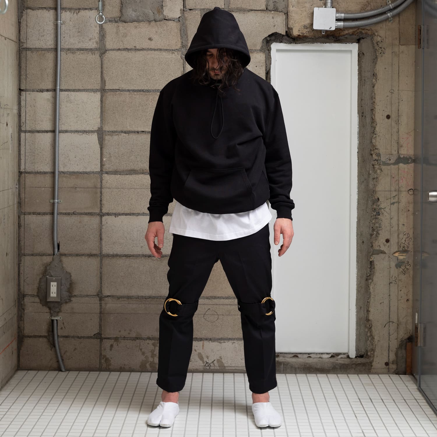 ICONIC EMBROIDERY HOODIE – WANSIE ONLINE SHOP